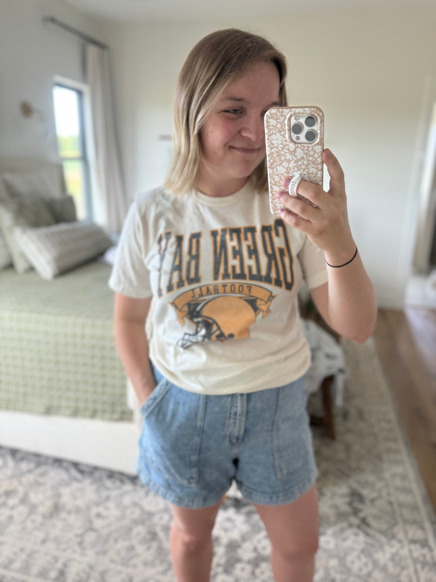 Packers Hometown Tee – Lily and Sparrow