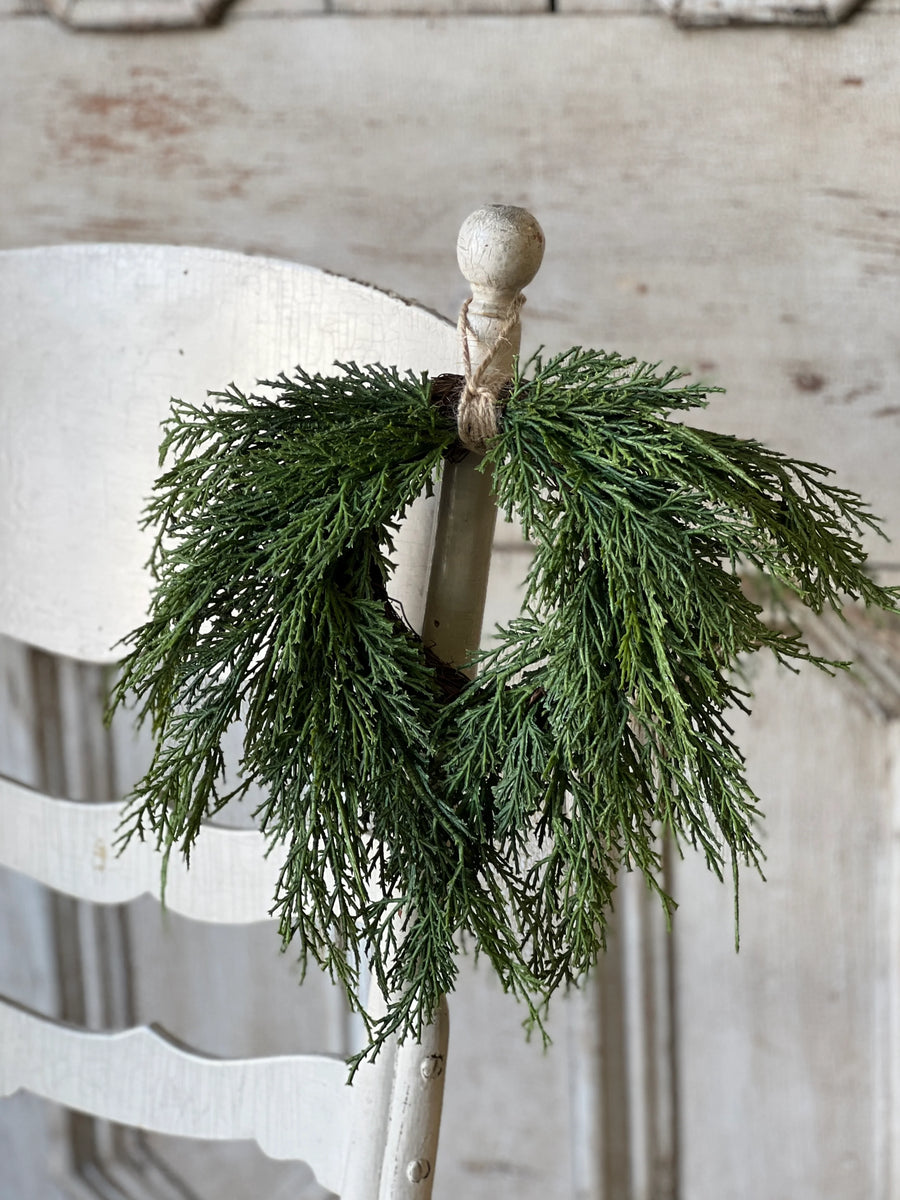 Fine Cedar Mini Wreath – Lily and Sparrow